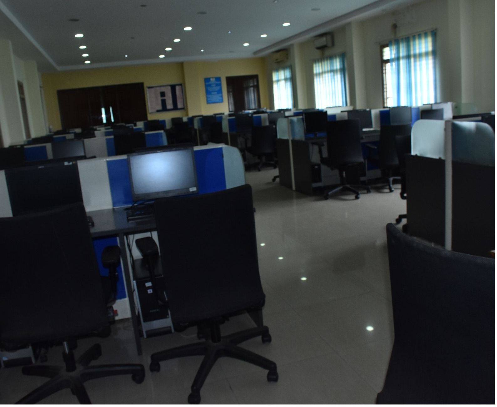 Lab Photos – G PULLAIAH COLLEGE OF ENGINEERING & TECHNOLOGY